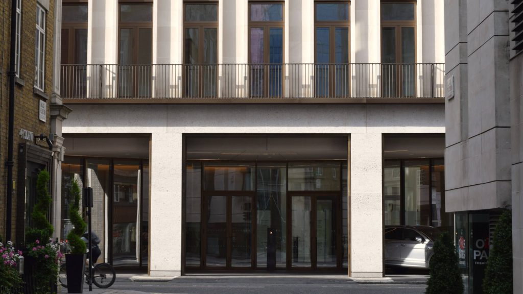 No. 1 Palace Street - LSI Stone®